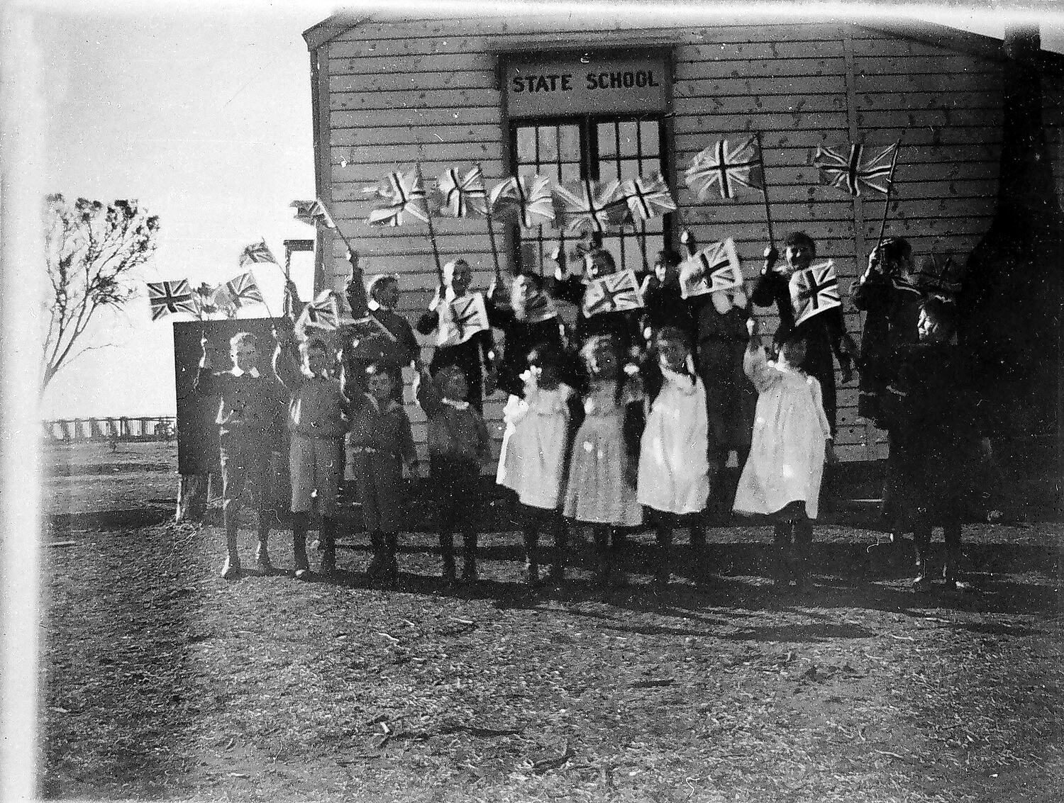 Negative - Pupils at State School, Haycroft, Victoria, 1902