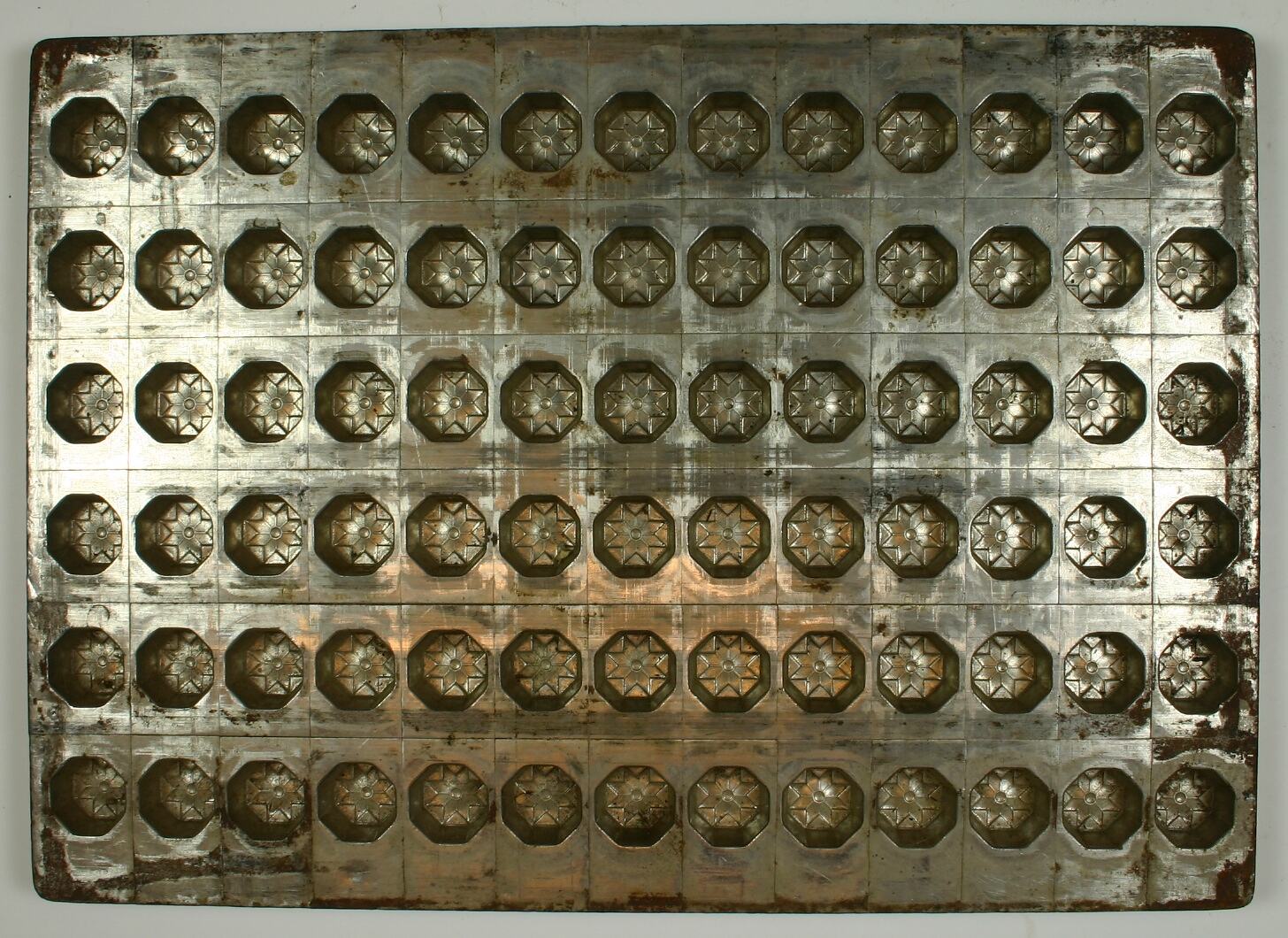 Chocolate Mould - Octagonal Shape, Red Tulip, Melbourne, circa 1910-1950