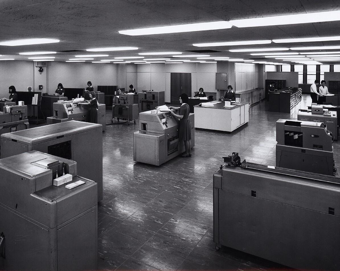 Photograph - Kodak Australasia Pty Ltd, Data Processing Equipment Room ...