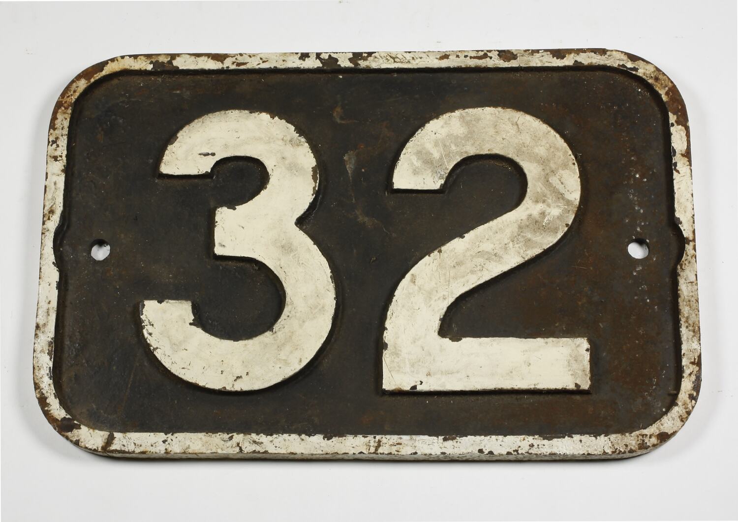 Locomotive Number Plate - Victorian Railways, '32'