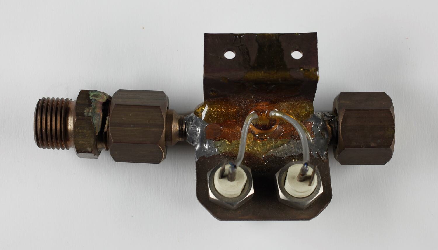 Gas Connection - Helium, 1976-1977