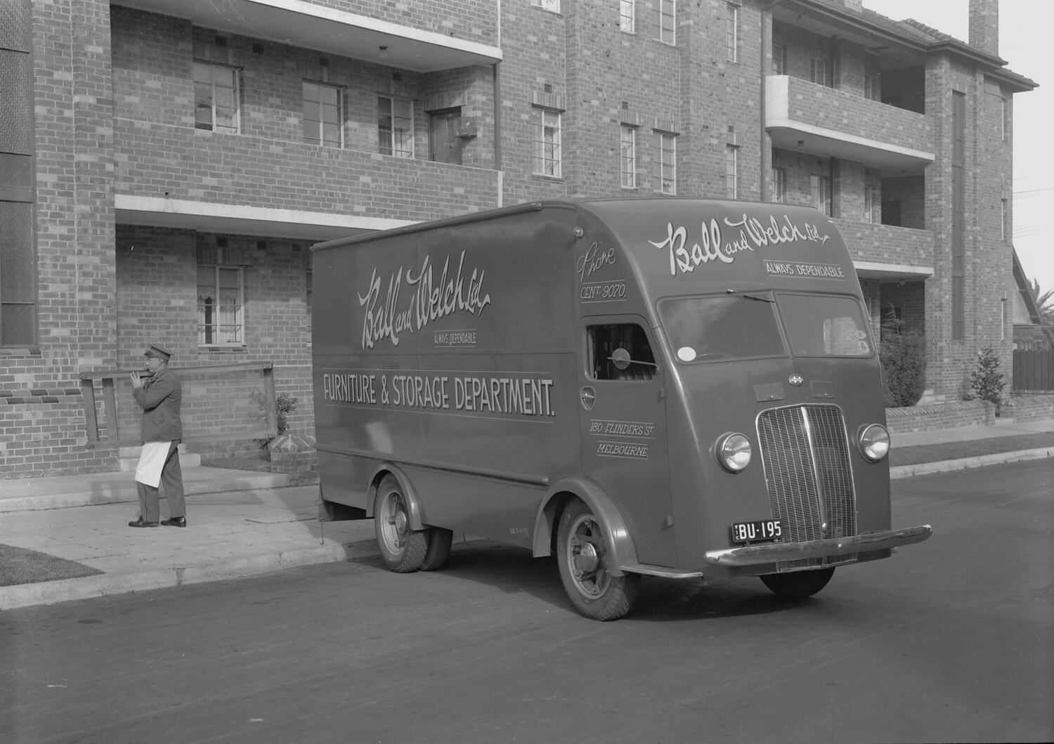 Negative - International Harvester, D300 Van, Ball & Welch, 1940