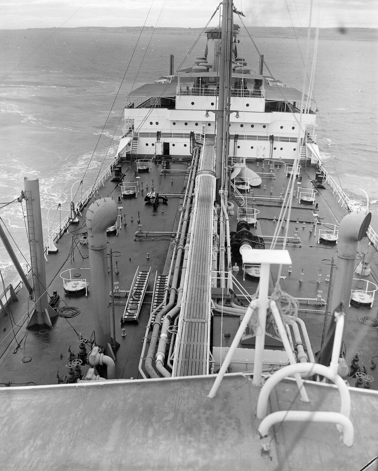 Negative - Shell Co, Tanker Ship, Victoria, 1958