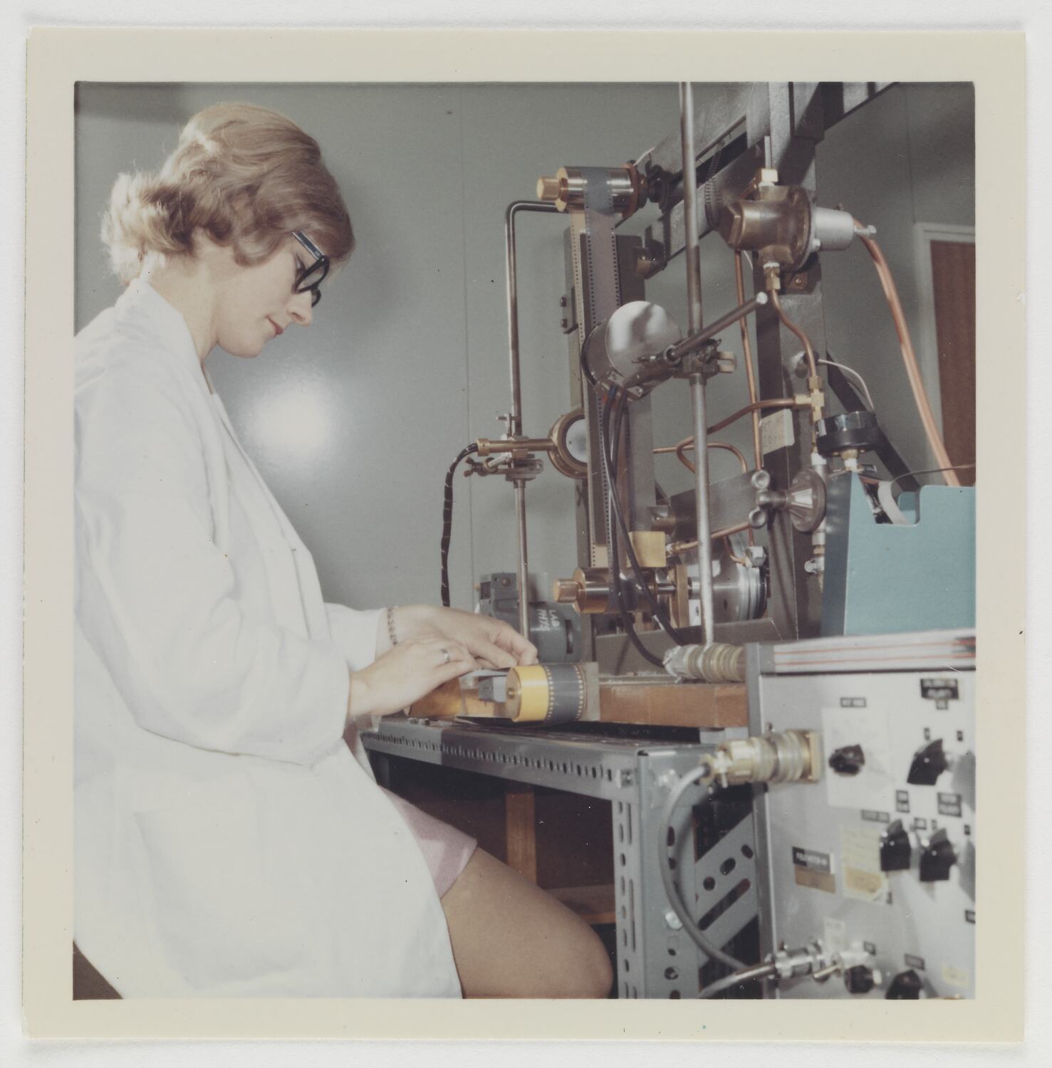 Photograph - Kodak Australasia Pty Ltd, Test Rig, Research Laboratory ...