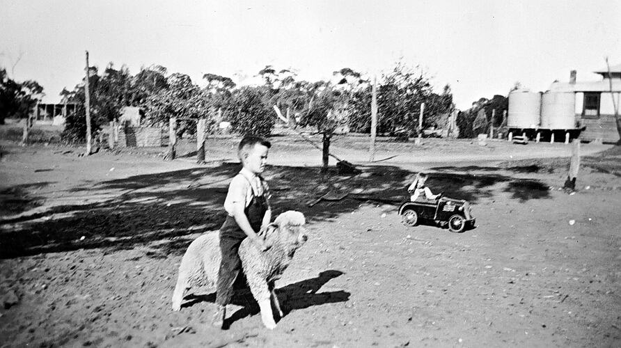 Negative - Manangatang, Victoria, circa 1935