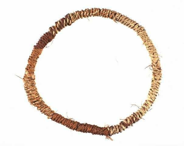 punth kuuy | Ornament, arm. Aurukun, West Cape York, Queensland ...