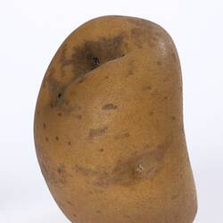 Potato Model - Maori Chief, 1946