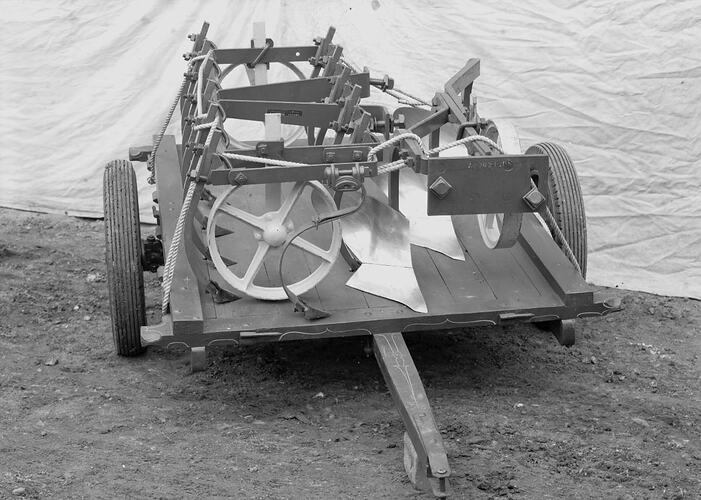 Negative - International Harvester, Farmall A Tractor Trailer, 1941