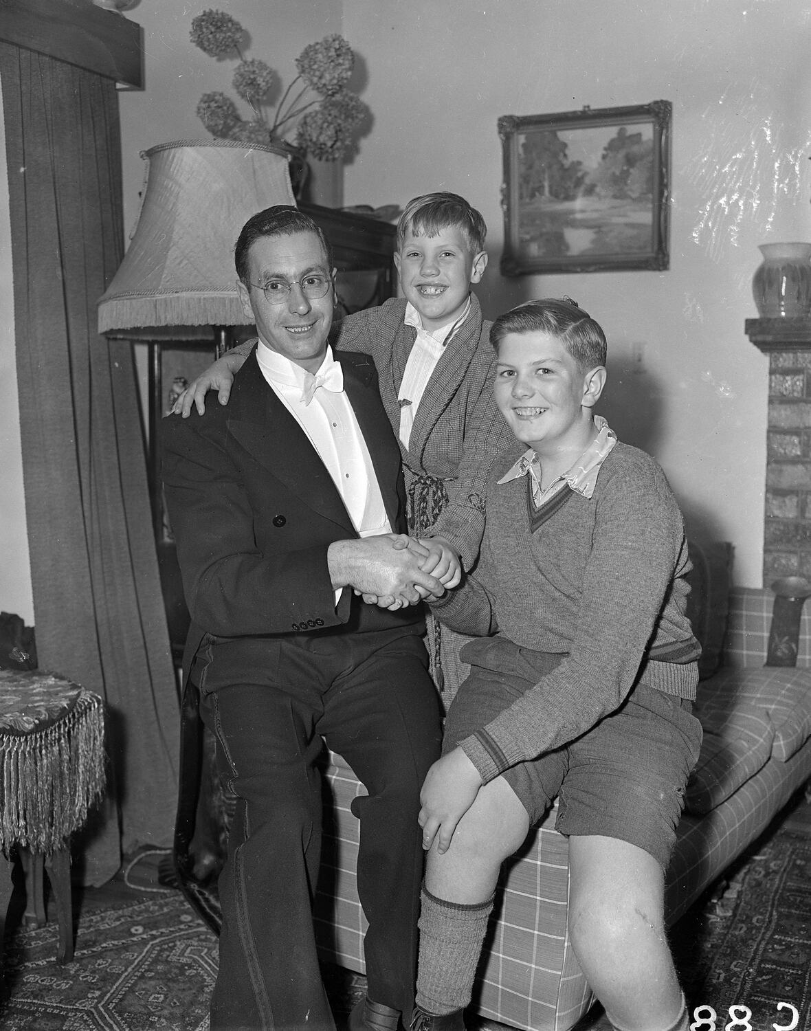 Negative - Portrait of A.F. Bottomley & Children, Brighton, Melbourne ...