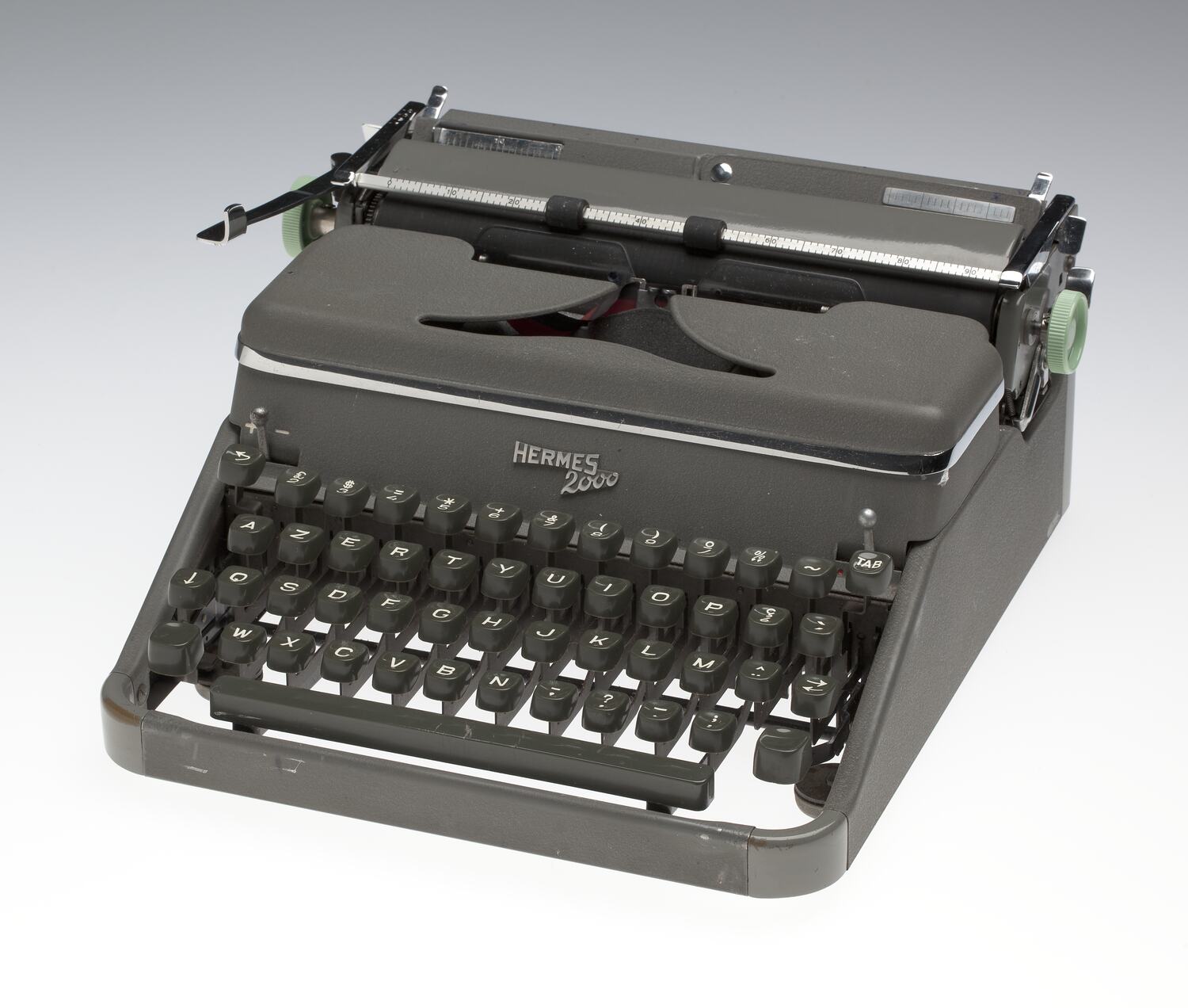 Typewriter - Hermes Polyglot 2000 Swiss Multilingual Portable, 1952